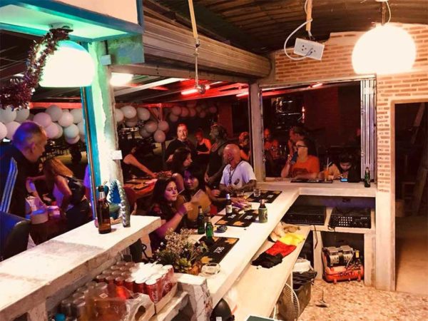 Nachtleben und Party auf Koh Chang: Bars, Pubs, Clubs und Partys
